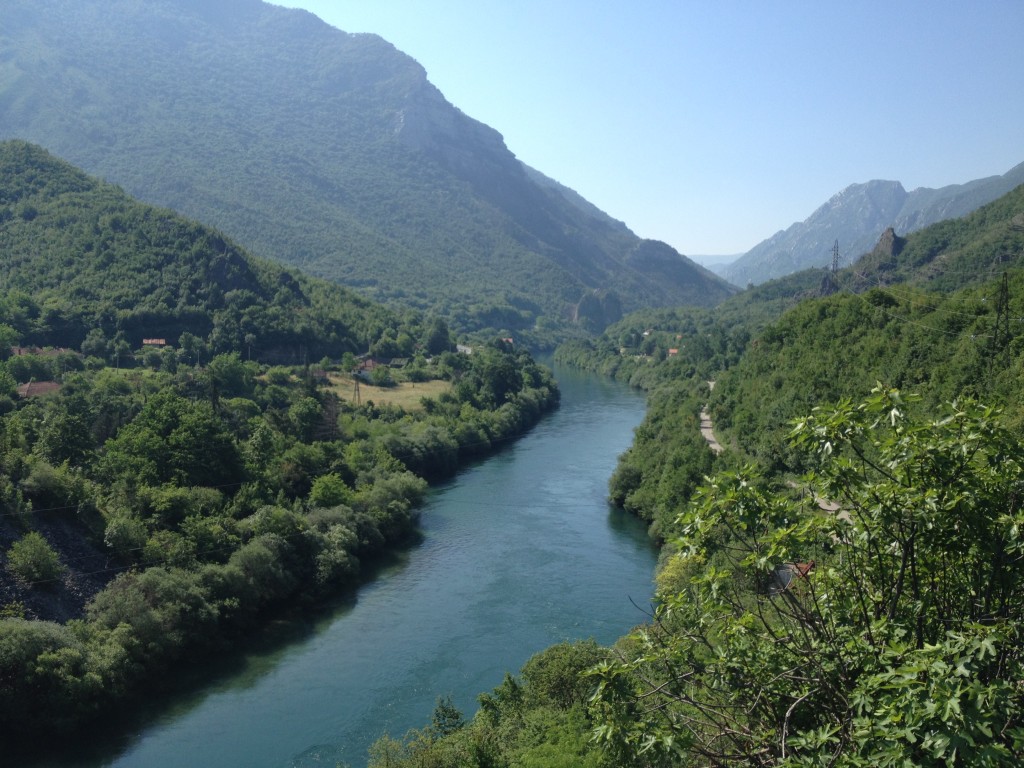 The Importance of the 'Middle Path' - Archive Islam